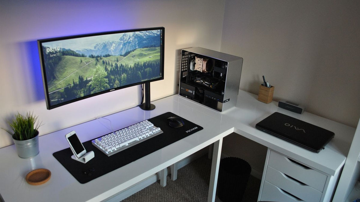 Cara Mempercantik Setup PC di Rumah dengan Modal Seadanya, Bisakah ...